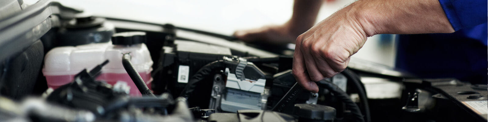 Sign up to our free MOT reminder service | T&N